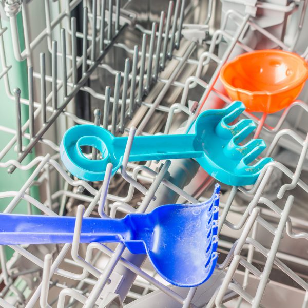 Things You Can Clean in the Dishwasher | Cleaning is Caring Things You Can Clean in the Dishwasher | Cleaning is Caring